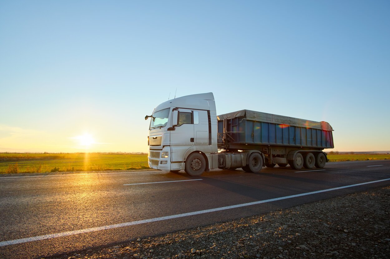Numer GMR w logistyce – czym jest i dlaczego jest ważny? - Auto-Blog Numer GMR w logistyce – czym jest i dlaczego jest ważny? - Auto-Blog